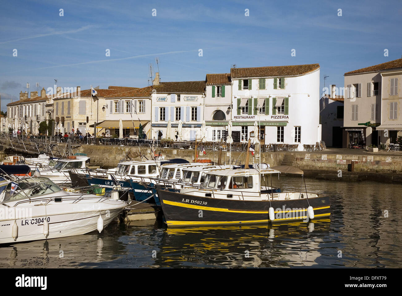Port de loix Banque de photographies et d’images à haute résolution - Alamy