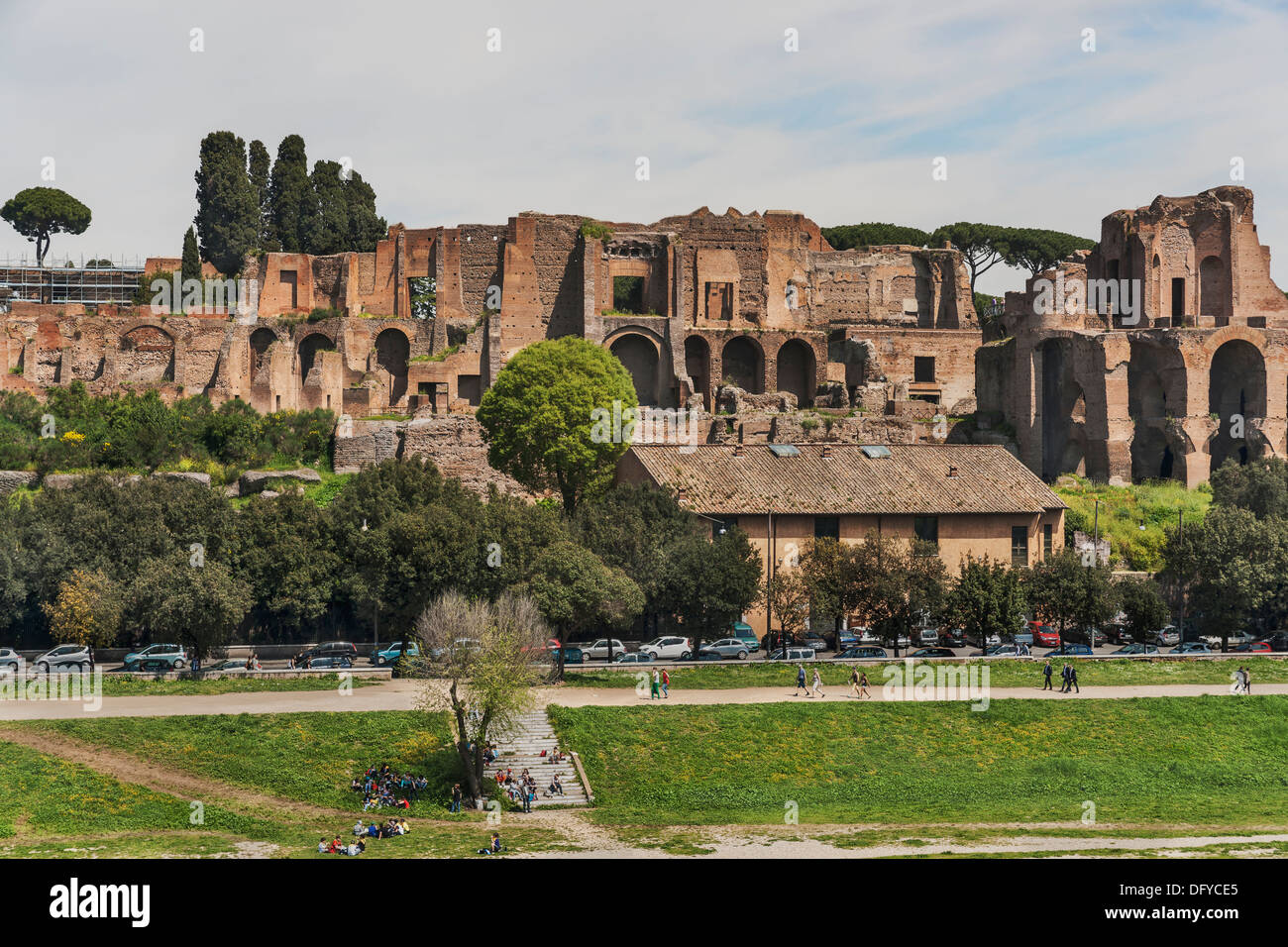 Antikes bauwerk Banque de photographies et d’images à haute résolution ...
