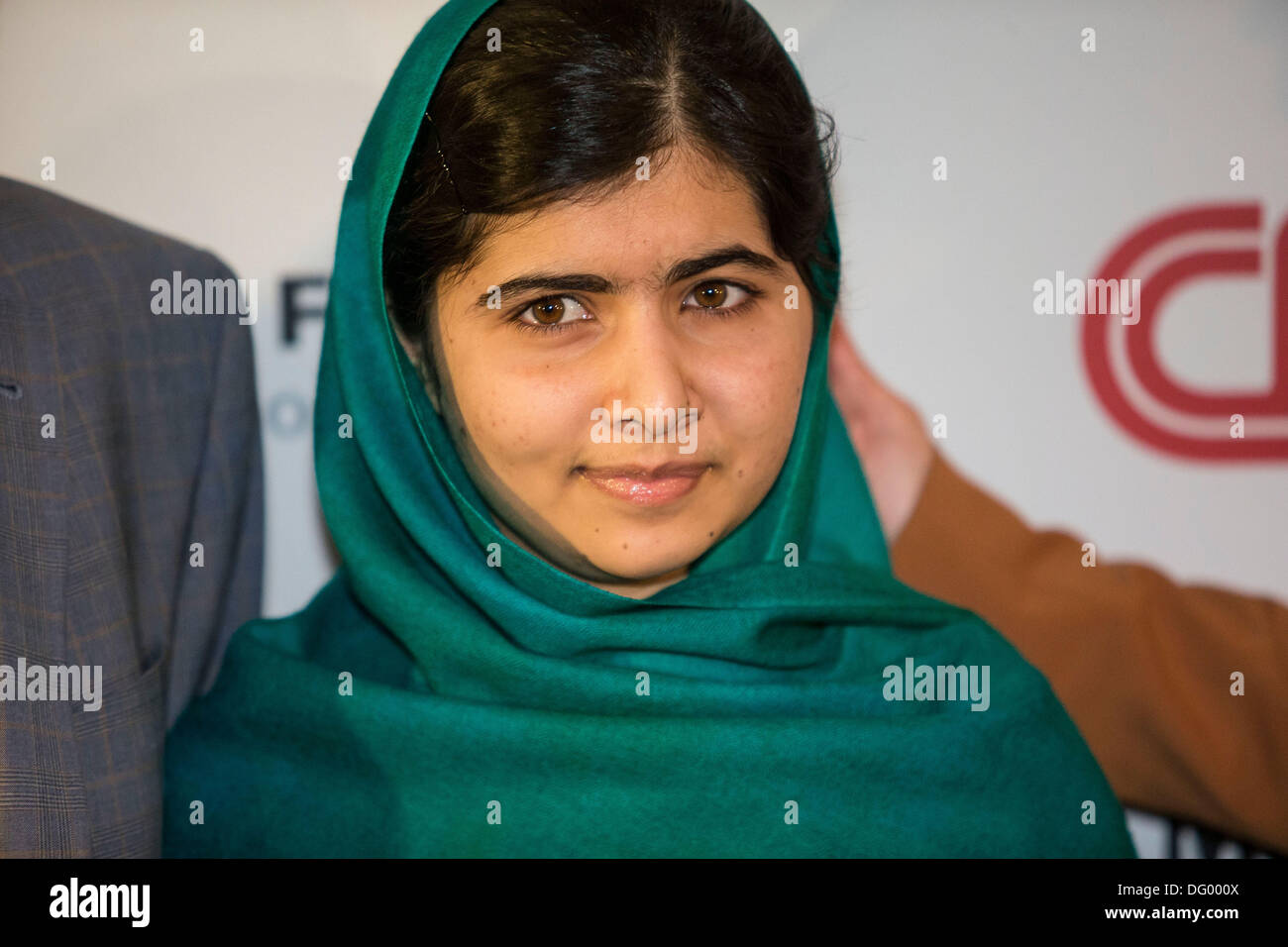 Malala yousafzai shot Banque de photographies et d’images à haute ...