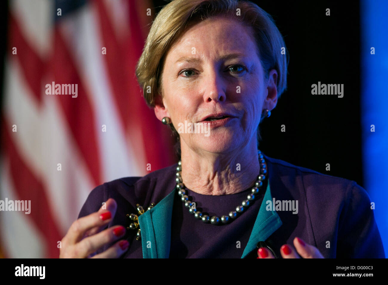 Ellen kullman Banque de photographies et d’images à haute résolution ...