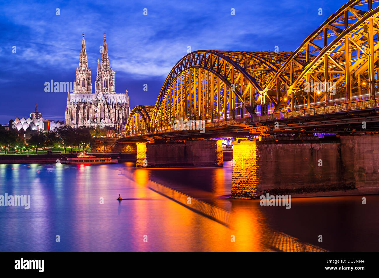 Cologne cathedral Banque de photographies et d’images à haute ...