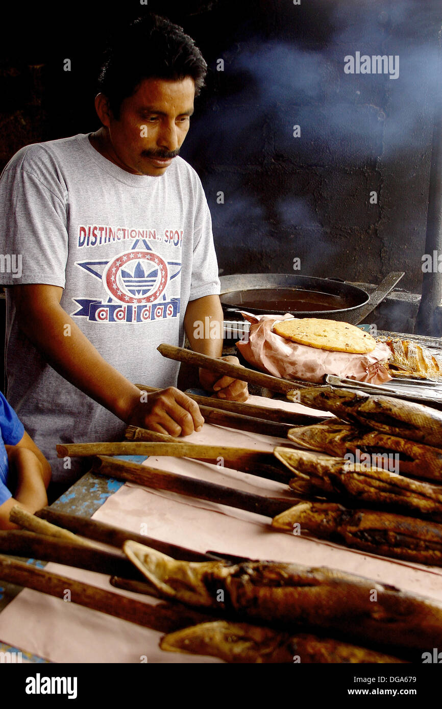 étal de poisson mexique Banque de photographies et d’images à haute ...