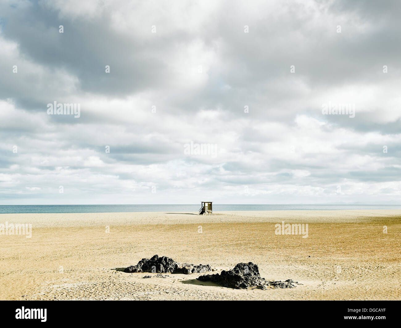 Structure de plage en bois Banque de photographies et d’images à haute ...