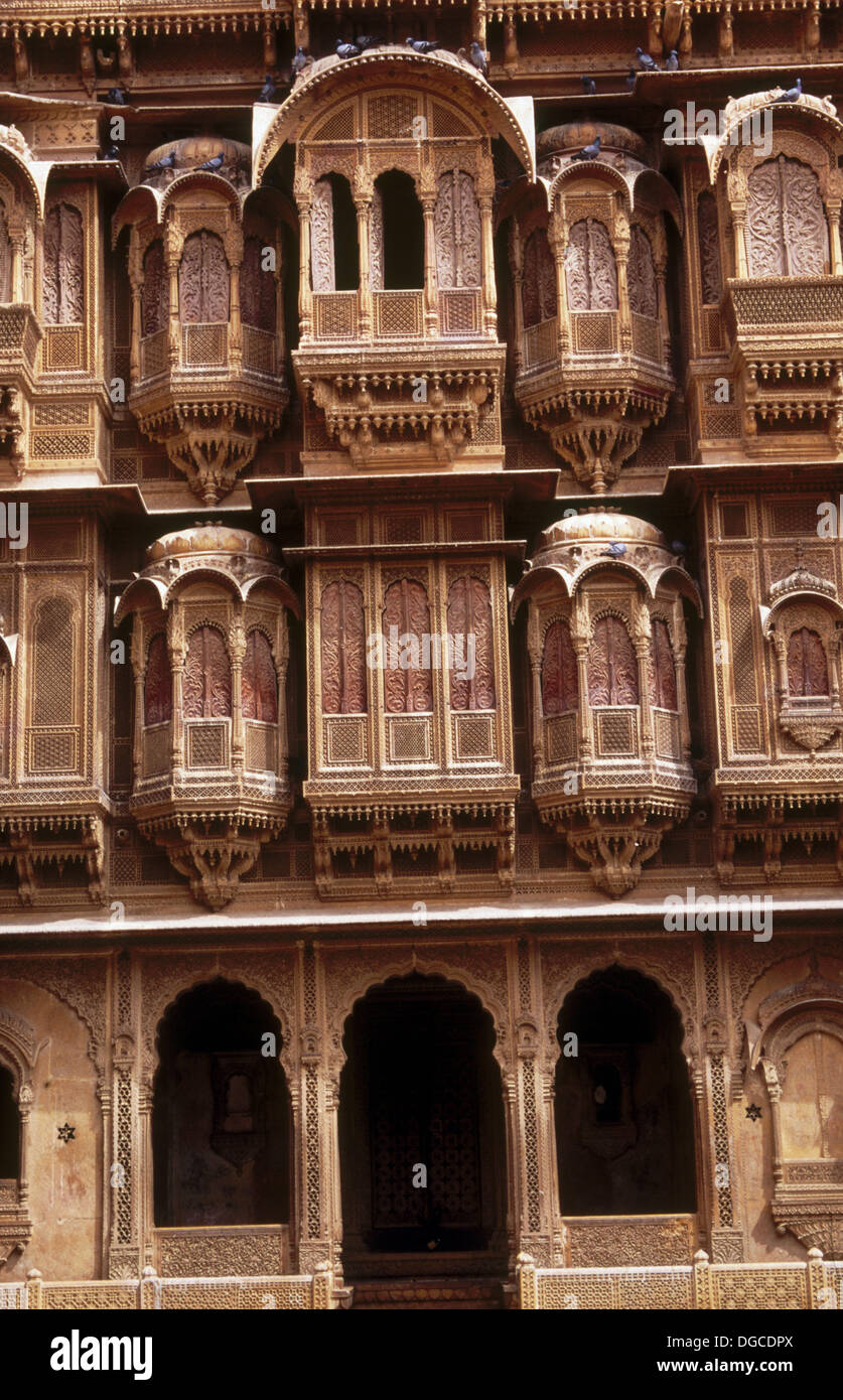 Facade house ki haveli rajasthan Banque de photographies et d’images à ...
