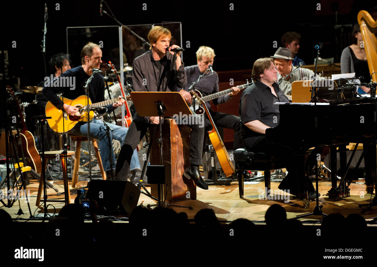 Nazi punk Banque de photographies et d’images à haute résolution - Alamy