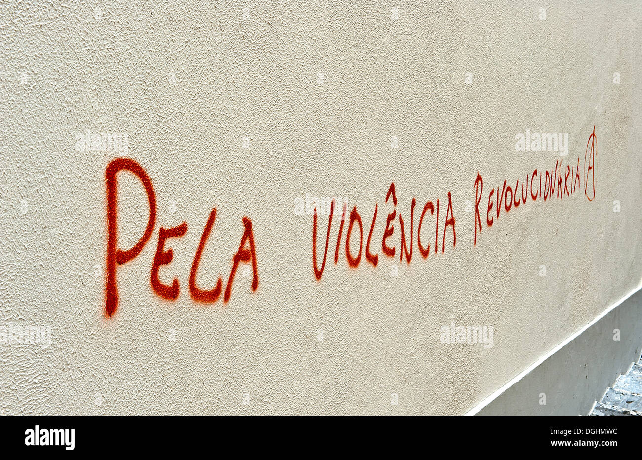 Anarchist slogan Banque de photographies et d’images à haute résolution ...