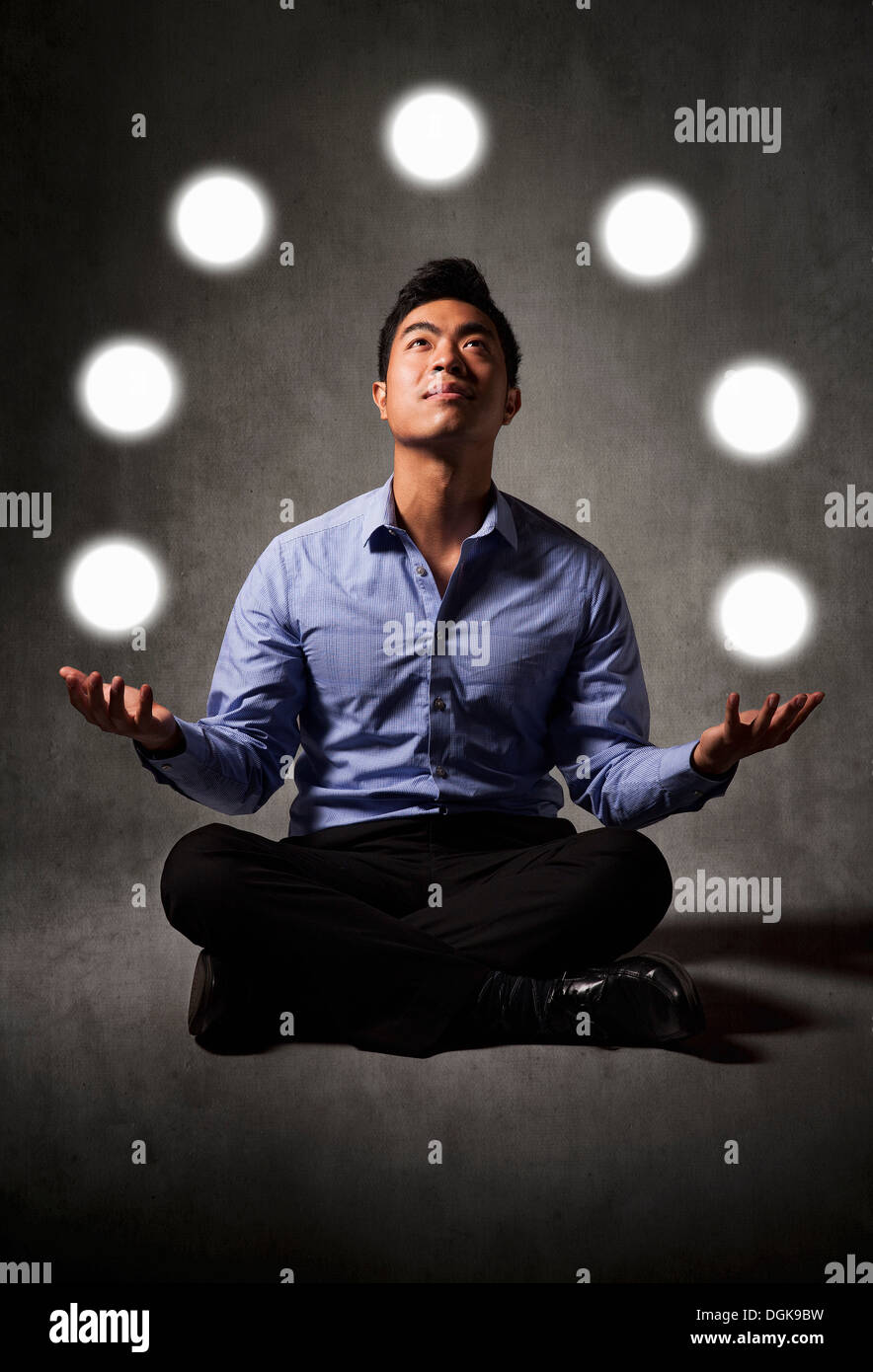 Man juggling balls Banque de photographies et d’images à haute ...