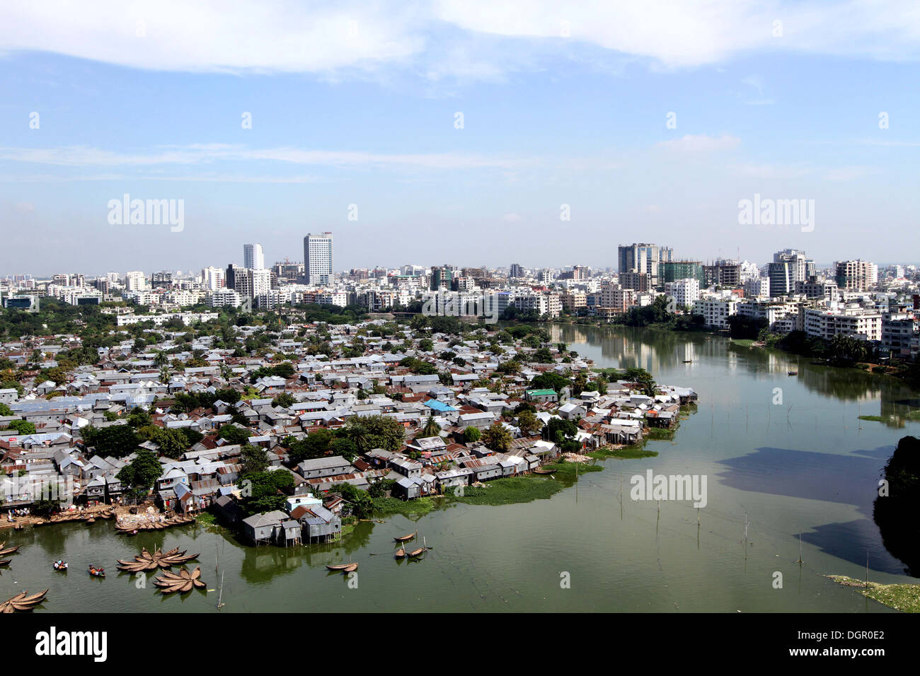 Korail slum Banque de photographies et d’images à haute résolution - Alamy