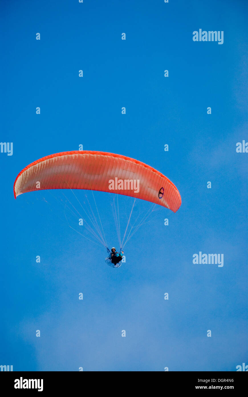 Parachute engine Banque de photographies et d’images à haute résolution ...