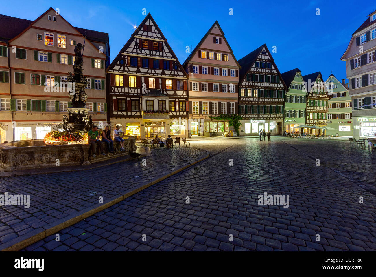 Marktbrunnen fountain Banque de photographies et d’images à haute ...