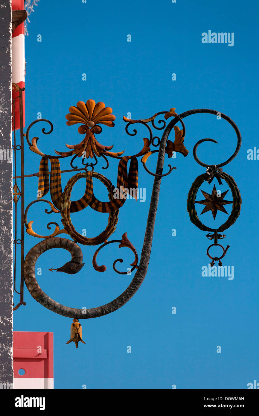 Guild emblem Banque de photographies et d’images à haute résolution - Alamy