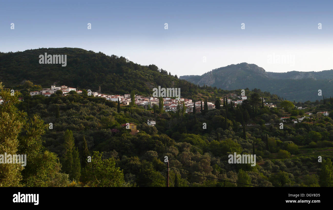 Village de montagne de vourliotes samos Banque de photographies et d ...