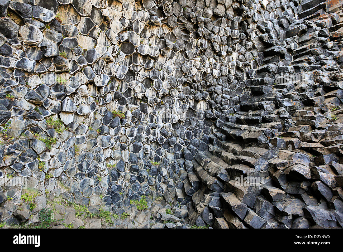 Colonnes De Colonne De Basalte Volcanique Banque d'image et photos - Alamy