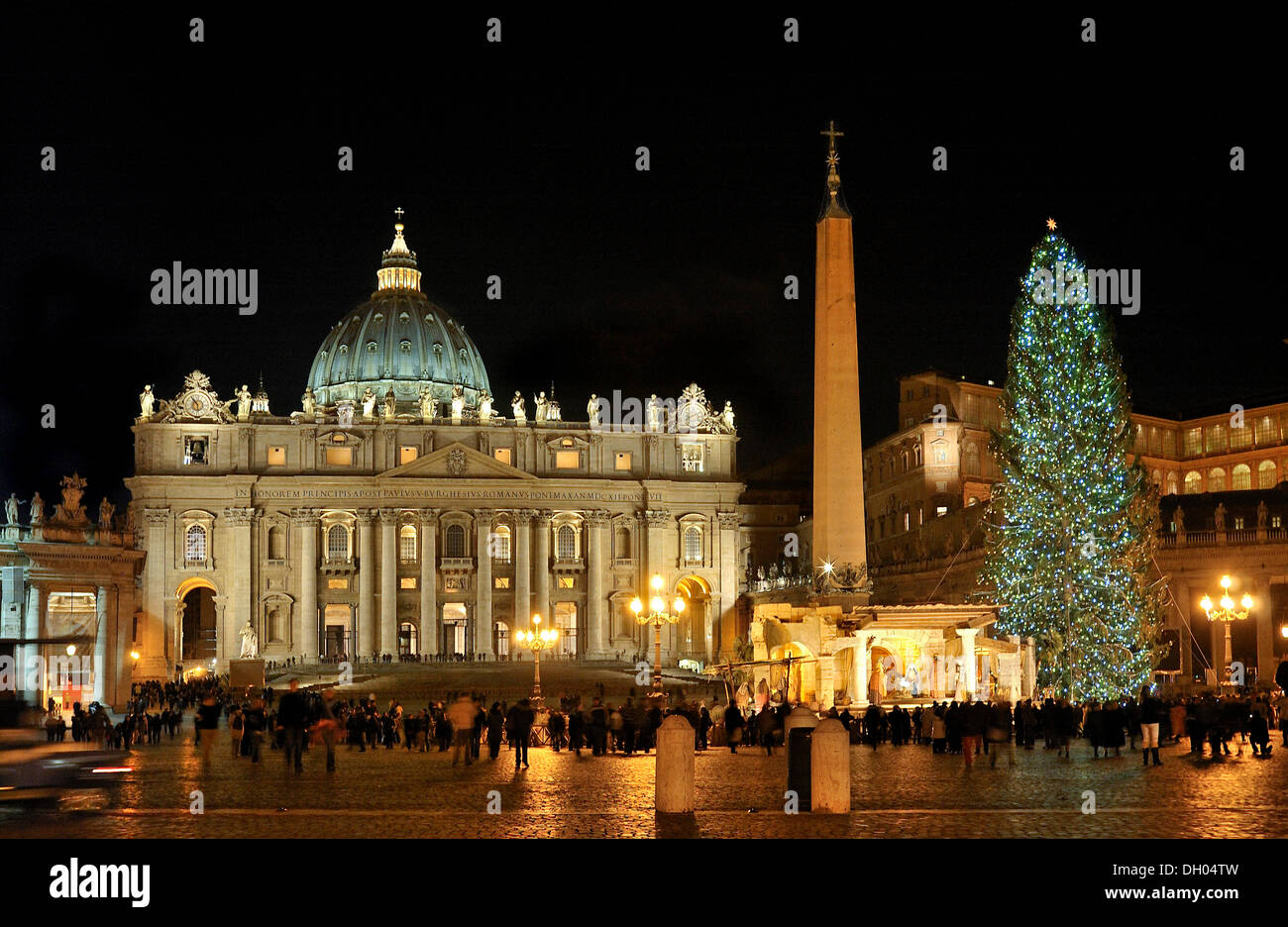 La Basilique St Pierre, Basilica di San Pietro, avec la scène de la ...