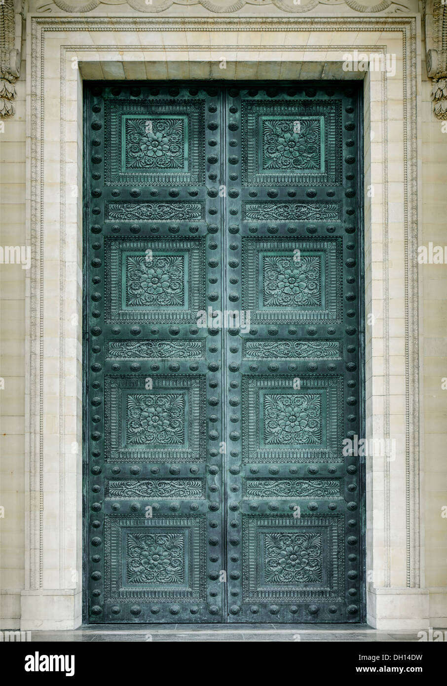 Panthéon de paris porte Banque de photographies et d’images à haute ...
