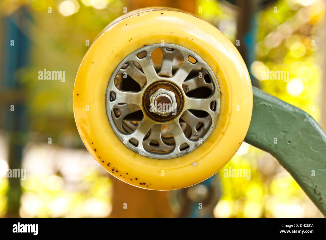 Rond jaune Banque de photographies et d’images à haute résolution - Alamy