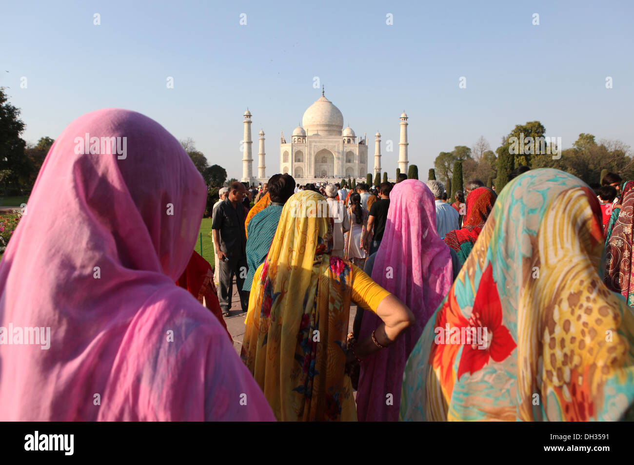 Costumes of famous women Banque de photographies et d’images à haute ...
