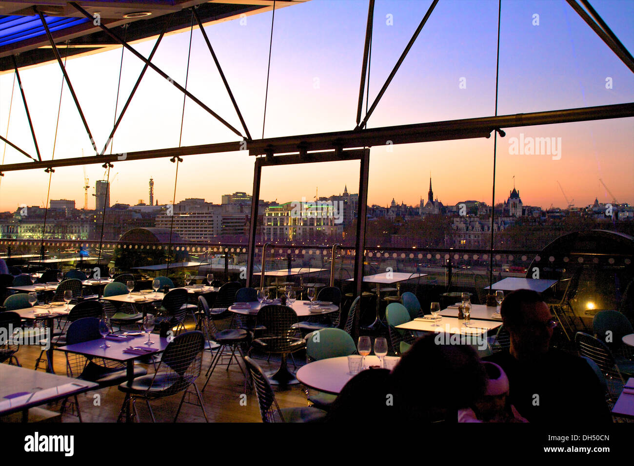The oxo tower restaurant Banque de photographies et d’images à haute résolution - Alamy