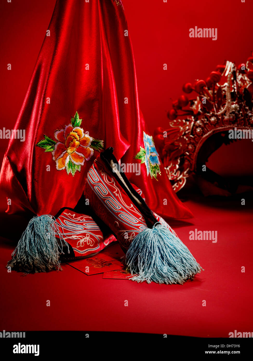 Chaussures chinoises traditionnelles Banque de photographies et d ...