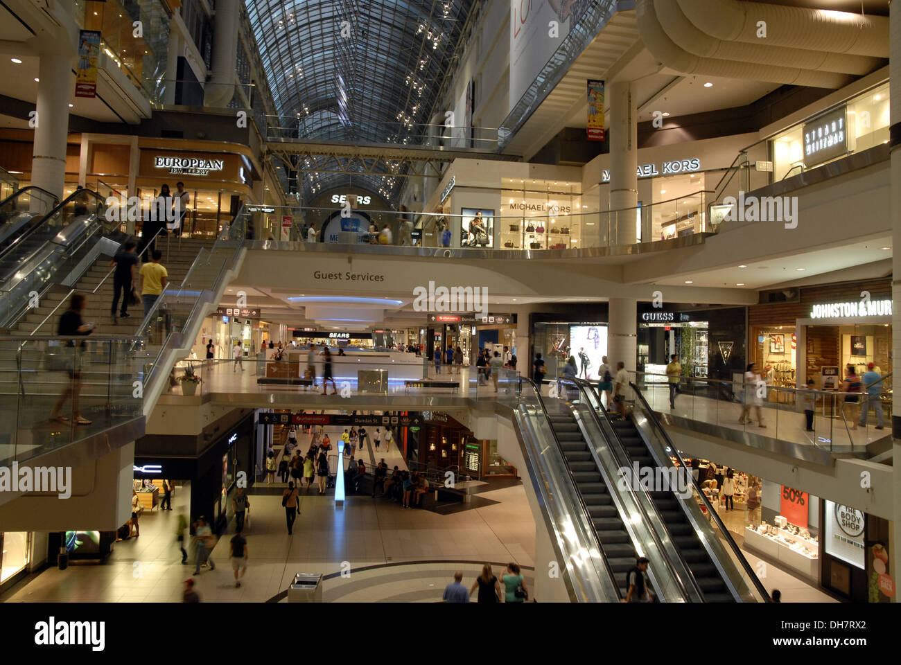 Centre commercial eaton Banque de photographies et d’images à haute ...