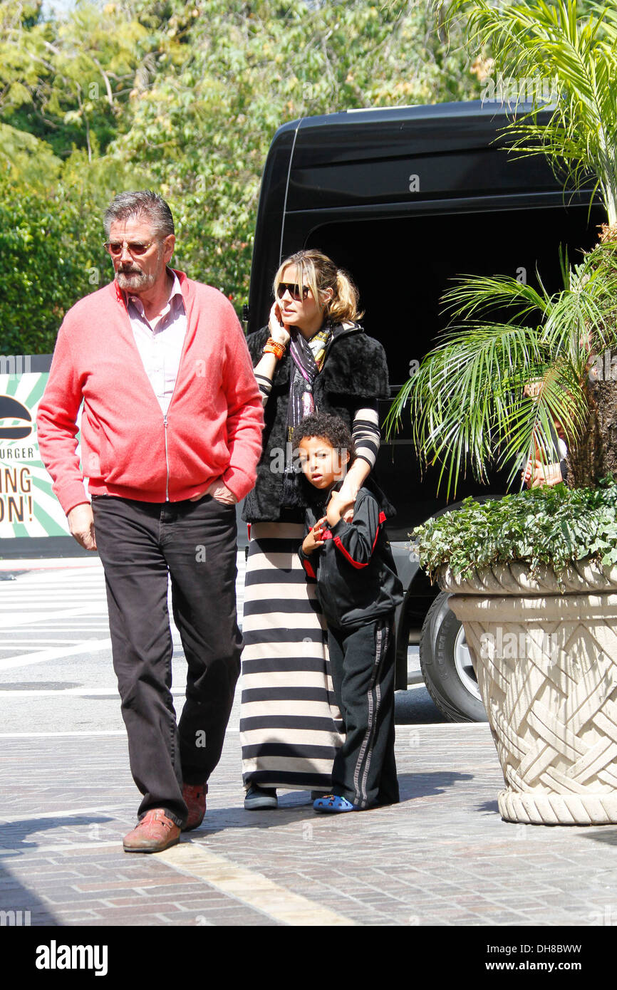 Sa fille leni samuel et son fils Banque de photographies et d’images à ...