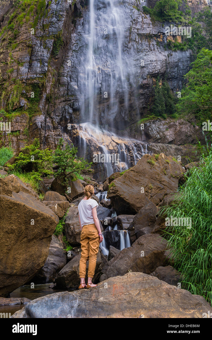 Chutes de bambarakanda Banque de photographies et d’images à haute ...