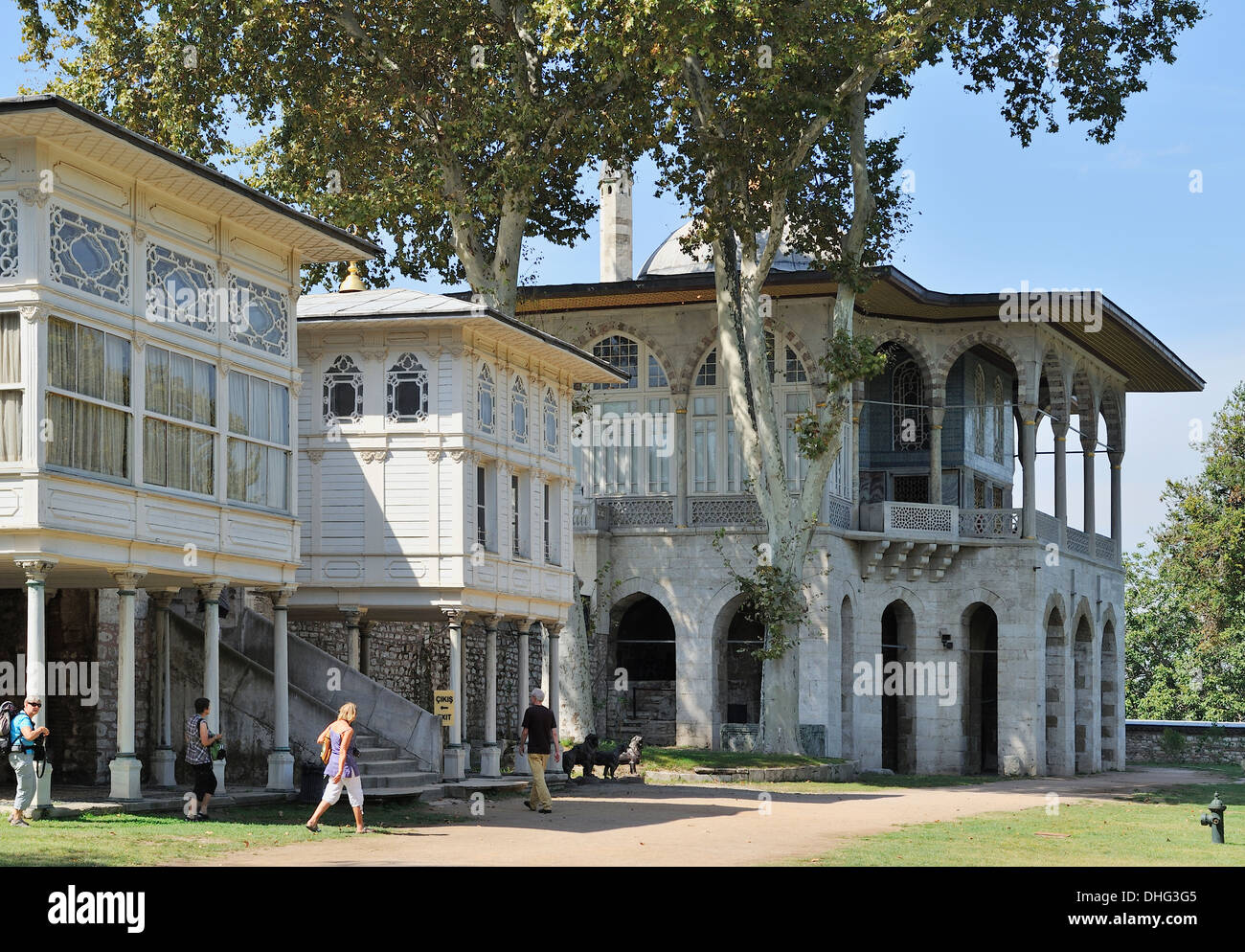 Cars bus bagdad Banque de photographies et d’images à haute résolution ...