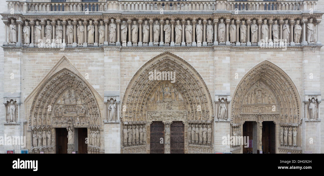Tympan gothique france Banque de photographies et d’images à haute ...