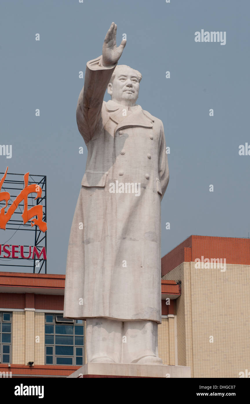 Mao zedong mao tse tung chairman Banque de photographies et d’images à ...