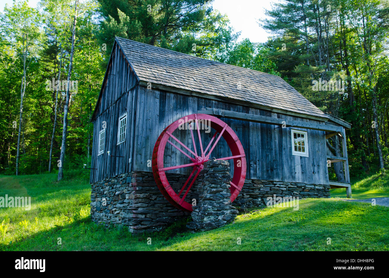 Roue à aubes en bois Banque de photographies et d’images à haute ...