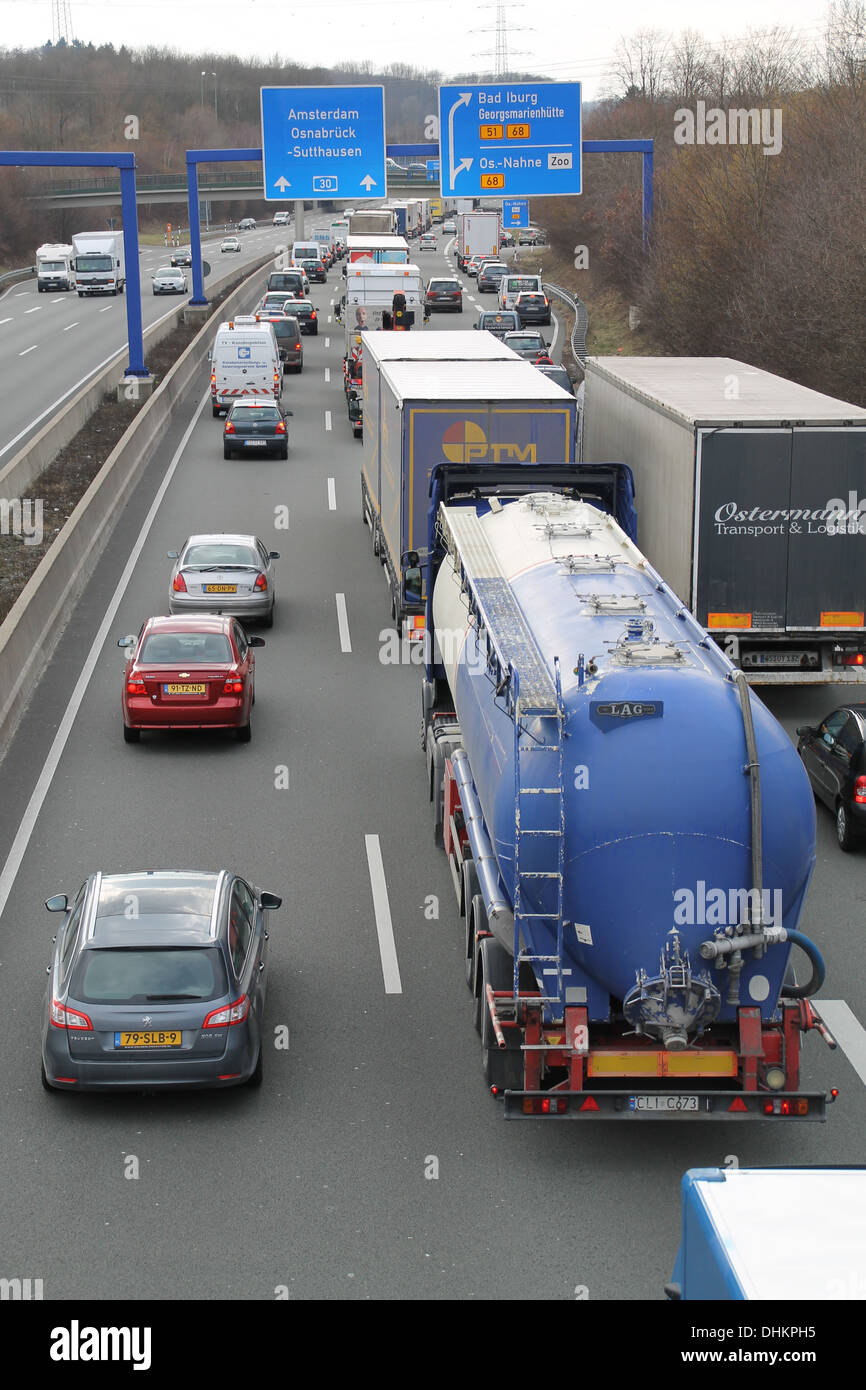 Fourgonnette d'entretien des autoroutes Banque de photographies et d ...