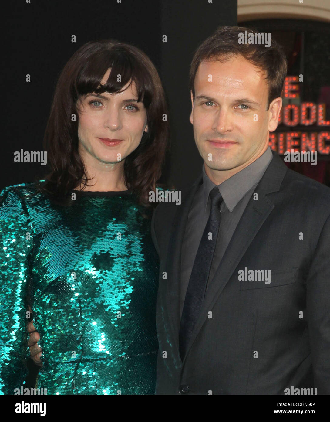 Jonny lee miller and michele hicks Banque de photographies et d’images ...