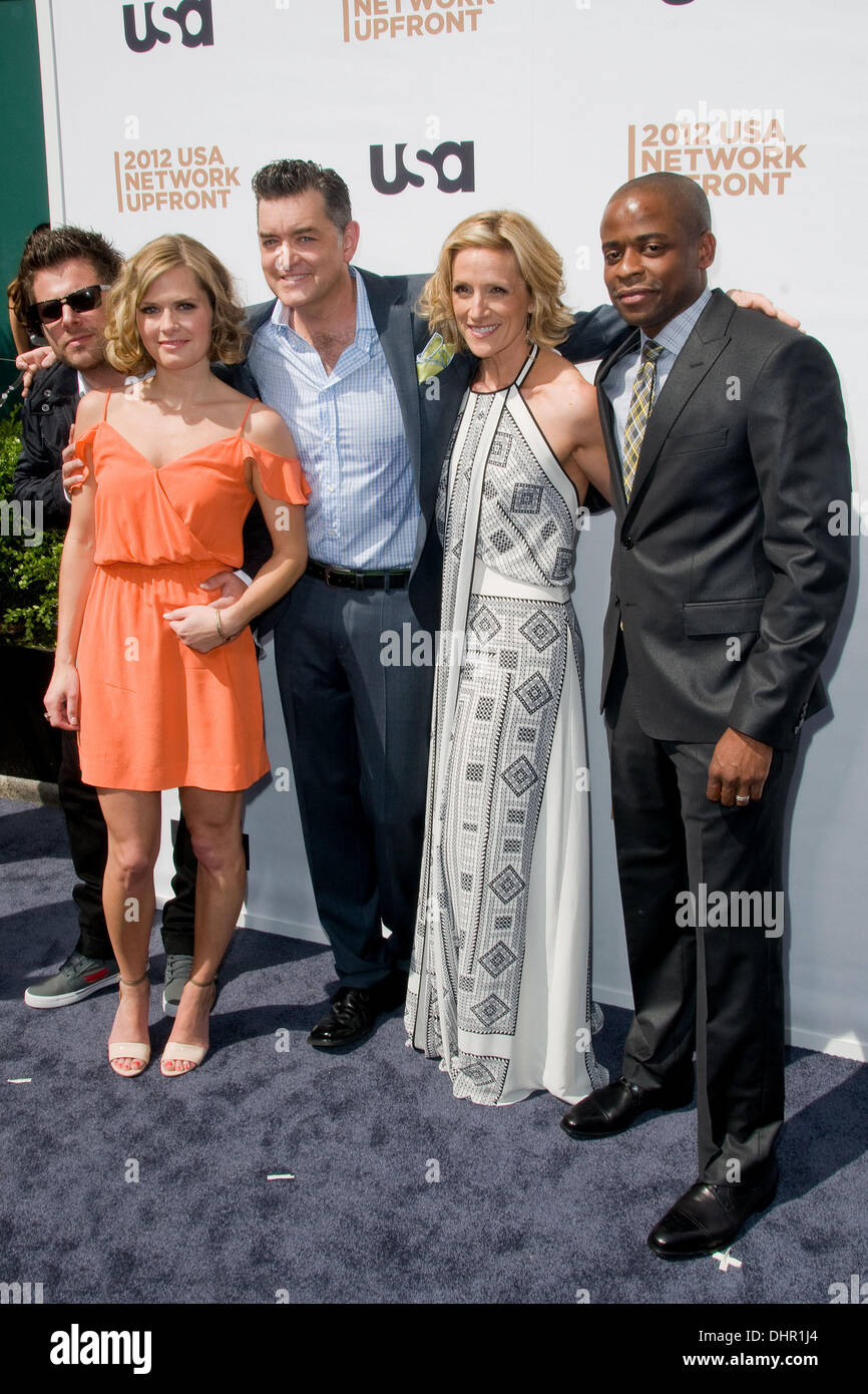 Maggie lawson and kirsten nelson Banque de photographies et d’images à ...