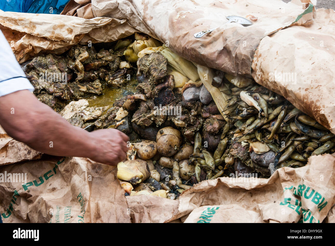 Pachamanca peru Banque de photographies et d’images à haute résolution ...