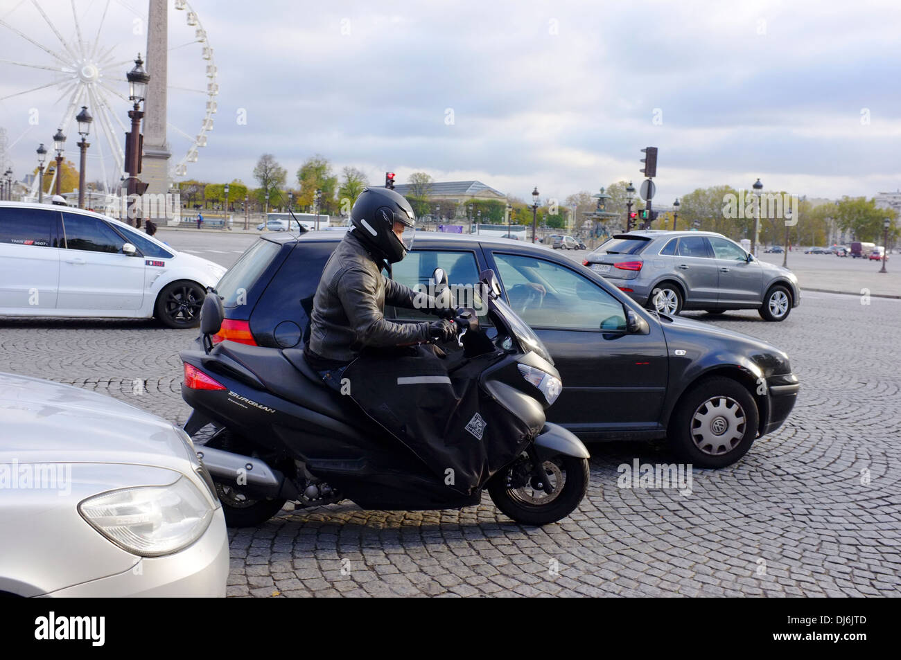Circulation paris Banque de photographies et d’images à haute ...