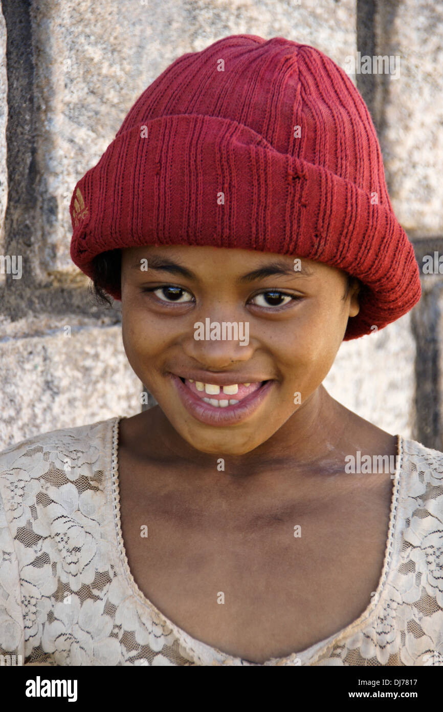 Fille malgache Banque de photographies et d’images à haute résolution ...