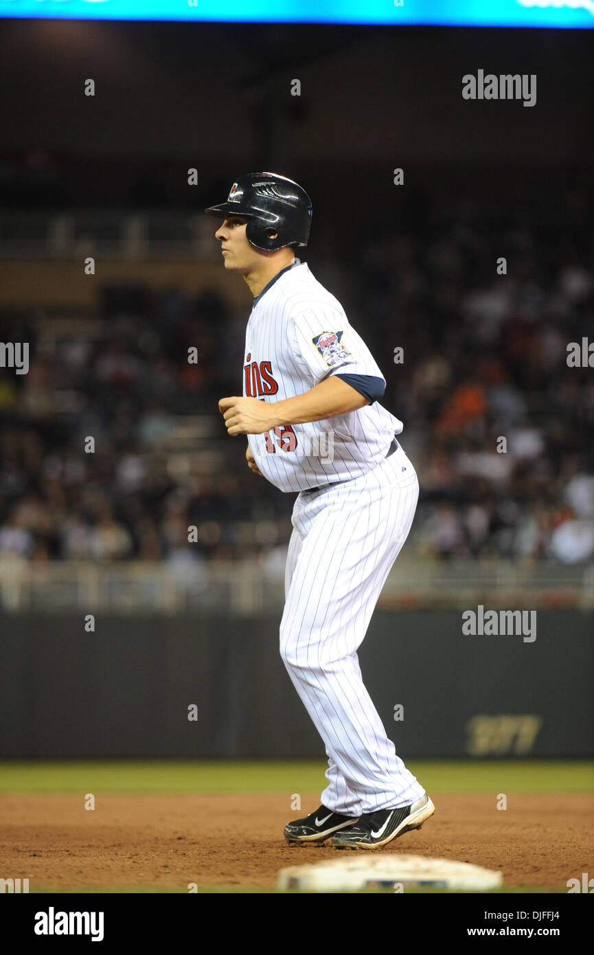 Twins du Minnesota de troisième but Danny Valencia # 19 mène à la 9ème ...