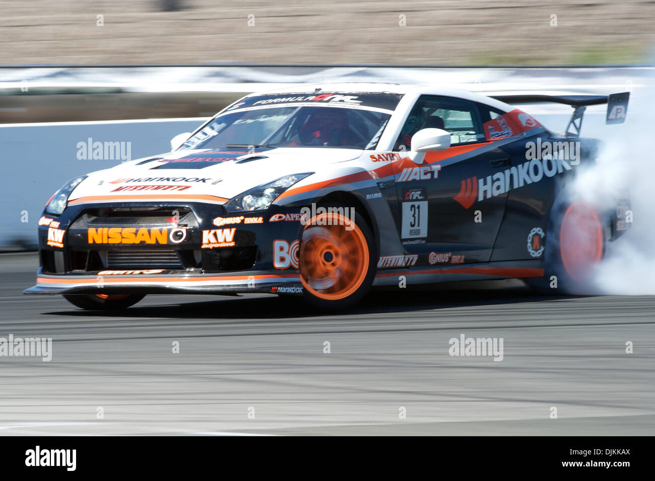 Nissan gtr drift Banque de photographies et d’images à haute résolution ...