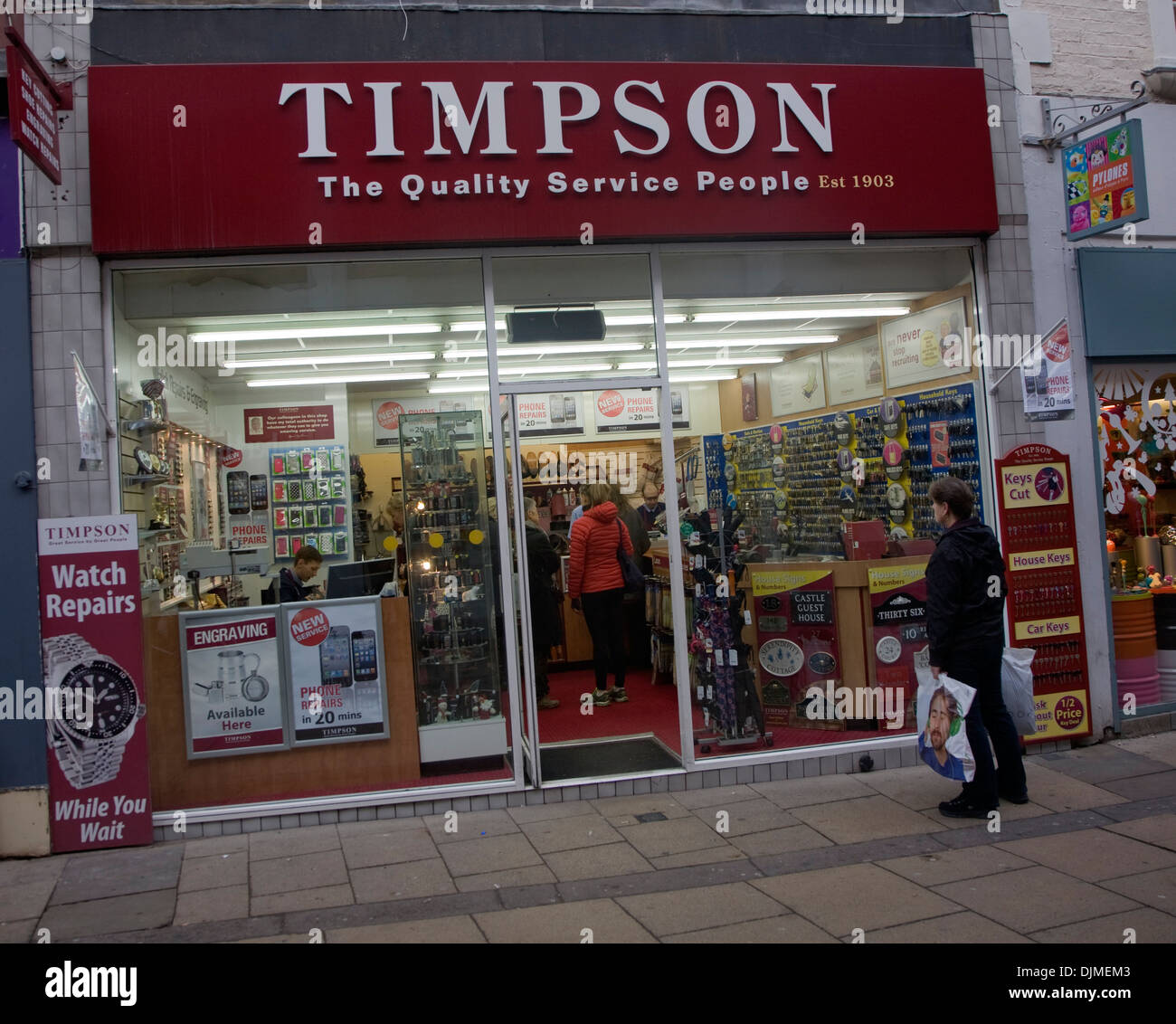 Timpson store Banque de photographies et d’images à haute résolution ...