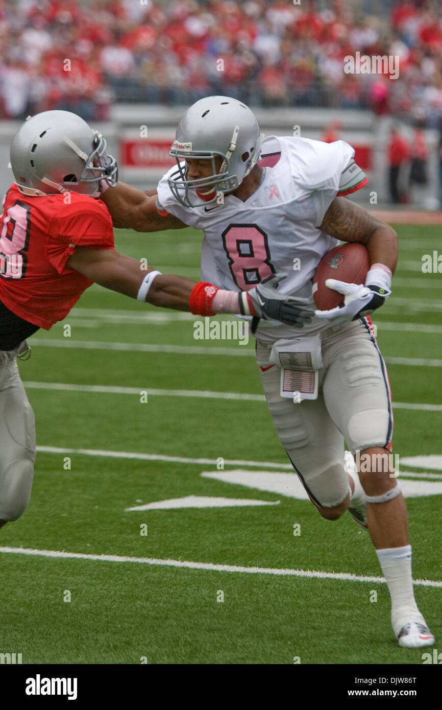 24 avril 2010 : Ohio State Buckeyes wide receiver DeVier Posey (8) est ...