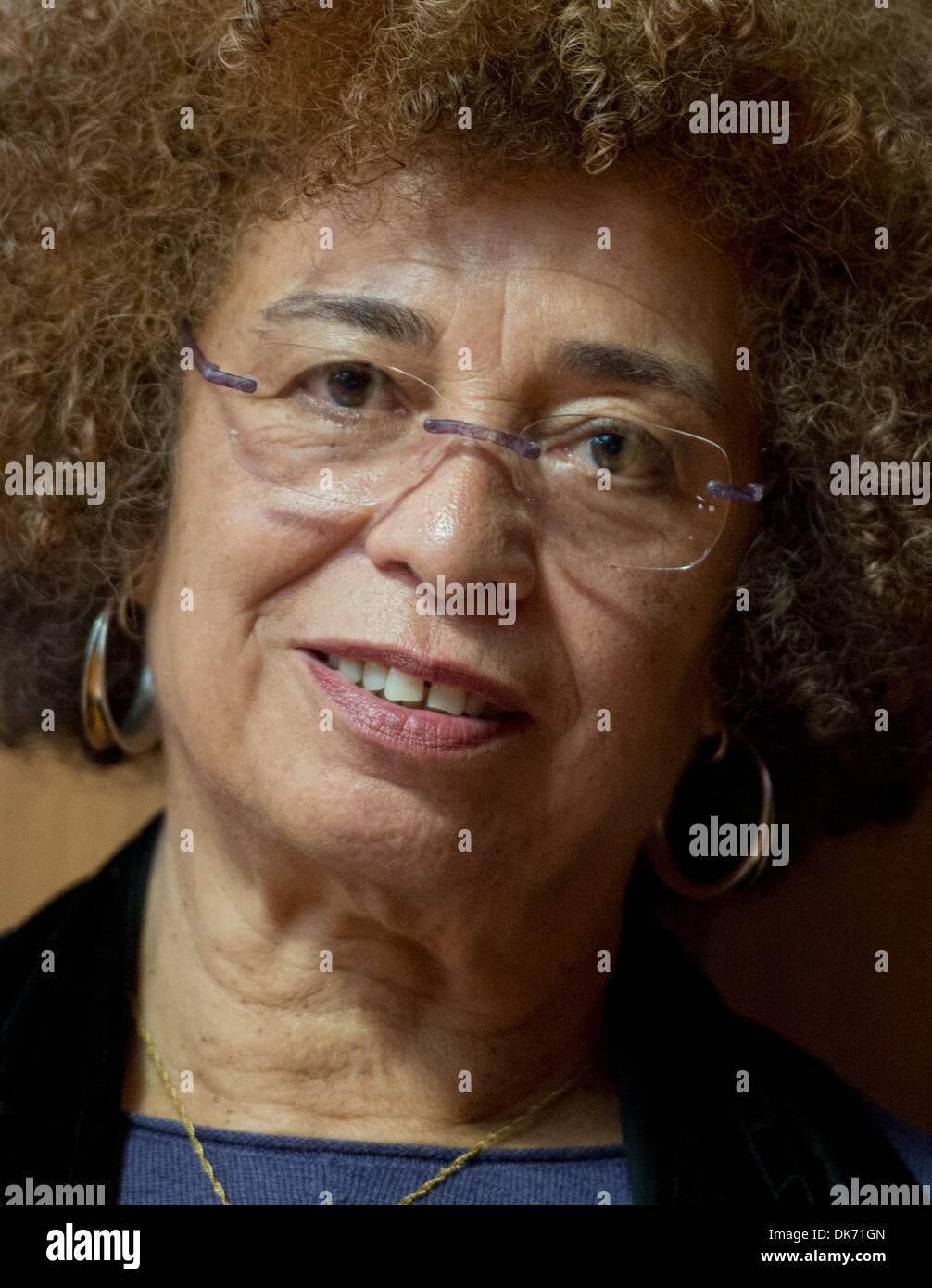 Angela Davis Photos & Angela Davis Images - Alamy
