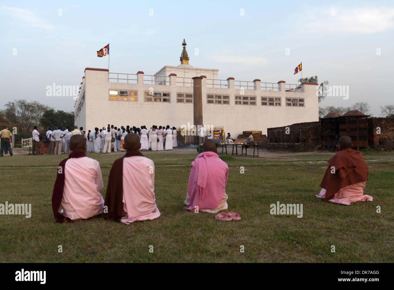 Maya devi temple lumbini nepal Banque de photographies et d’images à ...