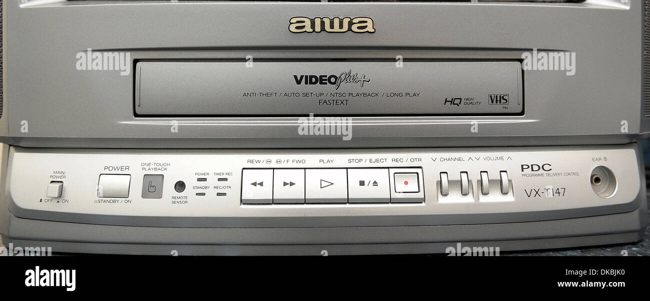 Lecteur vhs Banque de photographies et d’images à haute résolution - Alamy