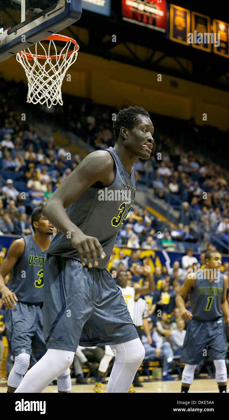 Mamadou ndiaye Banque de photographies et d’images à haute résolution - Alamy