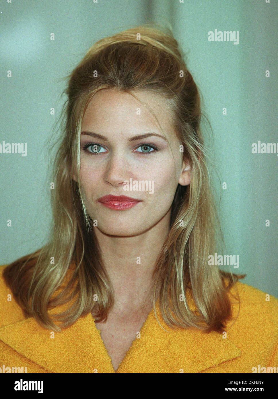 NATASHA HENSTRIDGE.ACTRICE ''ESPÈCE''.04/09/1995.F80D31A Photo Stock ...