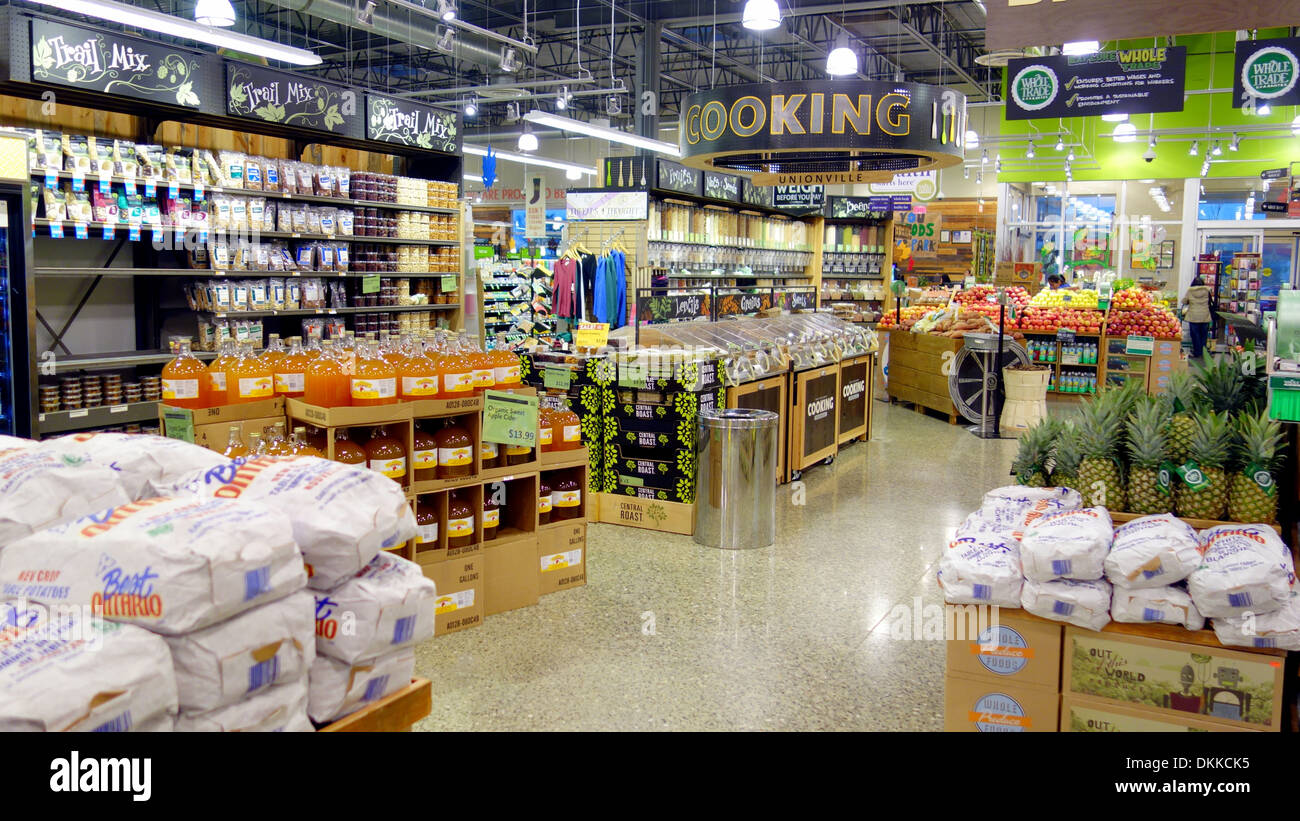 Supermarket aisle in toronto canada Banque de photographies et d’images ...