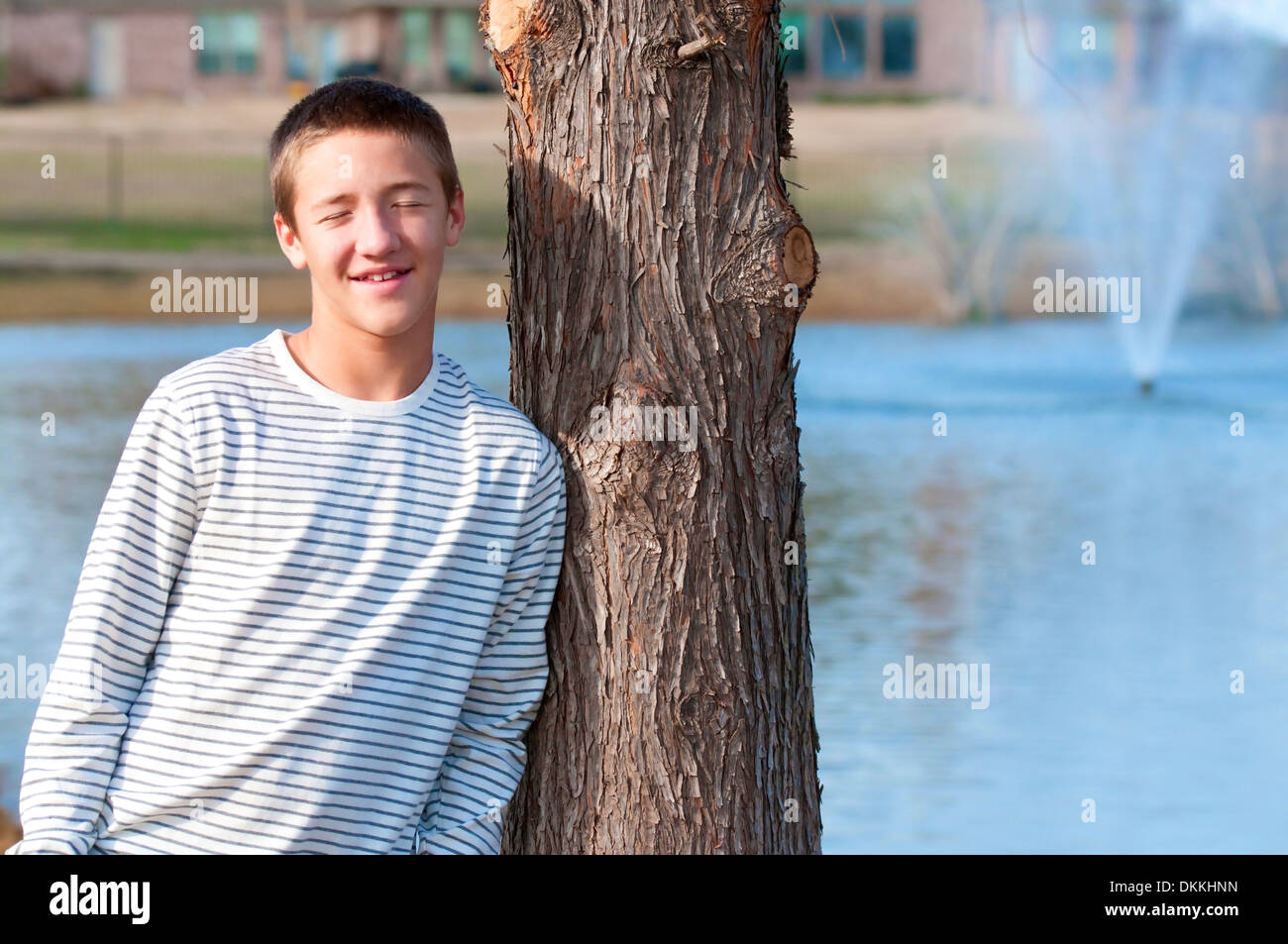 Ados ados ados ados enfant Banque de photographies et d’images à haute ...
