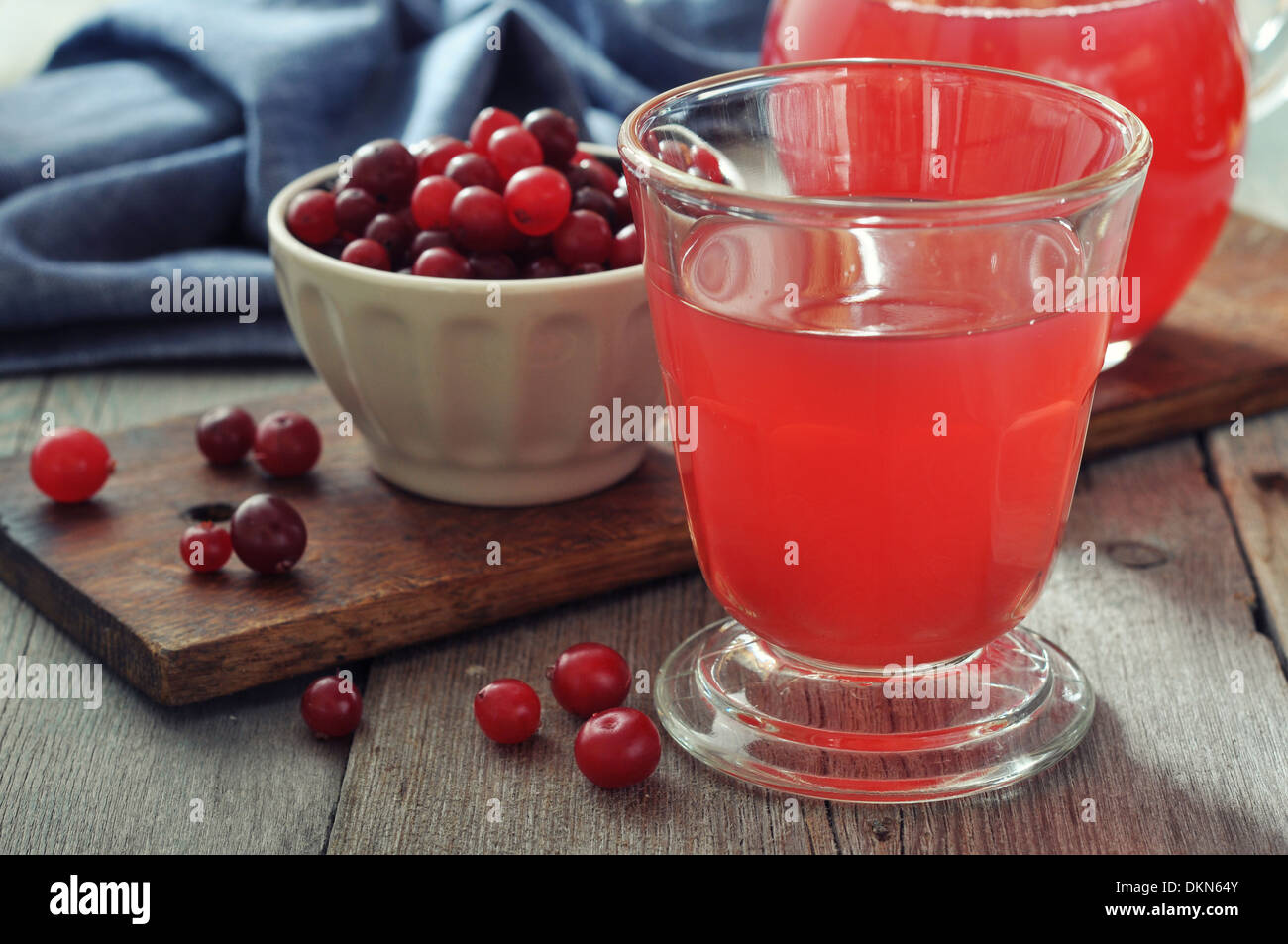Cranberry juice Banque de photographies et d’images à haute résolution ...