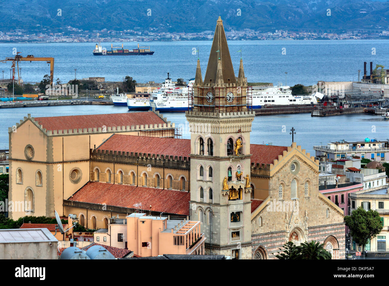 Messina italy Banque de photographies et d’images à haute résolution ...
