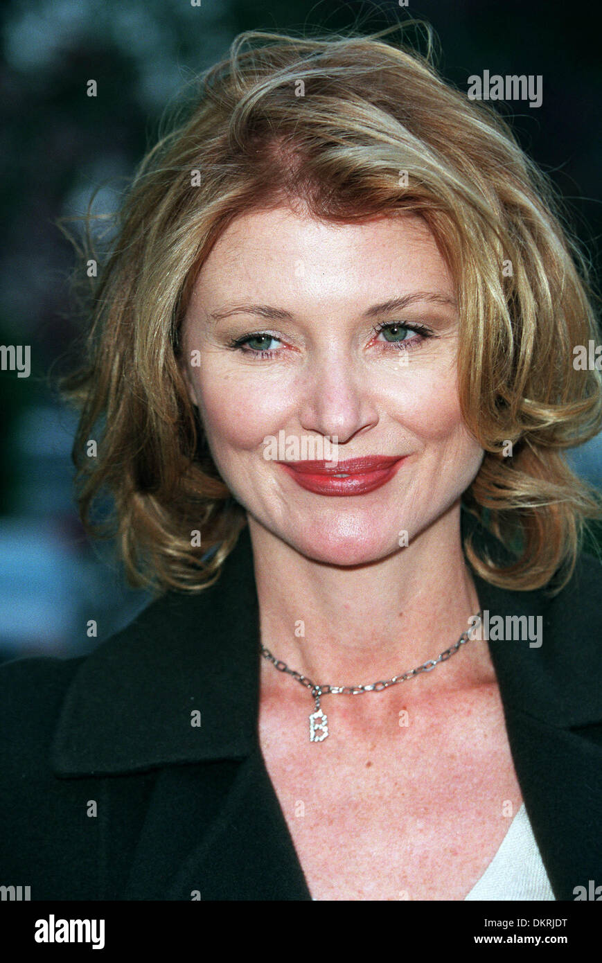 Beth broderick Banque de photographies et d’images à haute résolution ...
